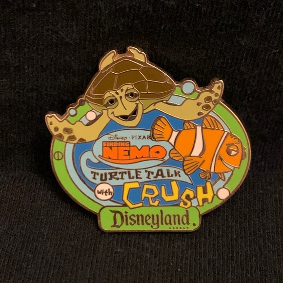 Disney | Accessories | Disneyland Finding Nemo Turtle Talk With Crush ...
